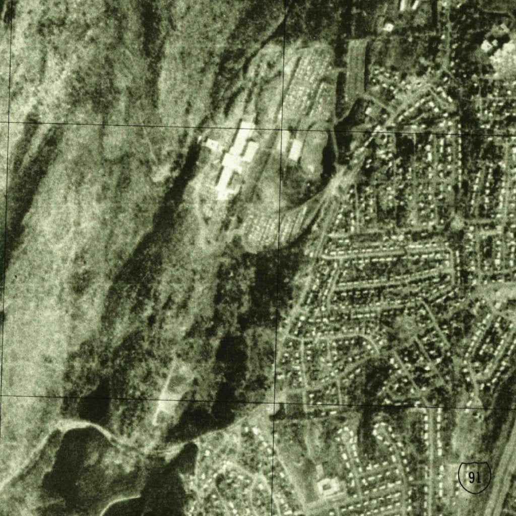 Mount Tom, MA (1975, 25000-Scale) Map by United States Geological ...