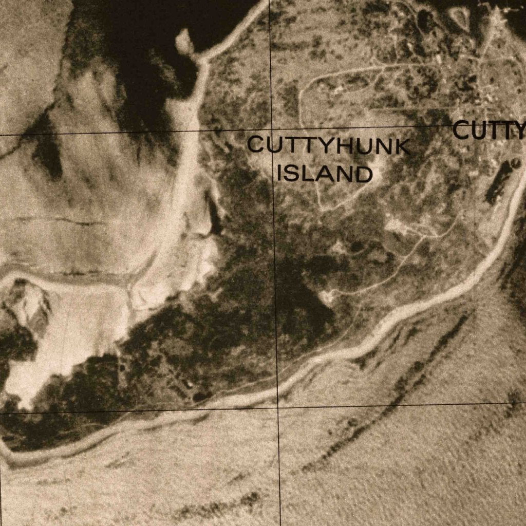 Cuttyhunk, MA (1977, 25000-Scale) Map by United States Geological ...